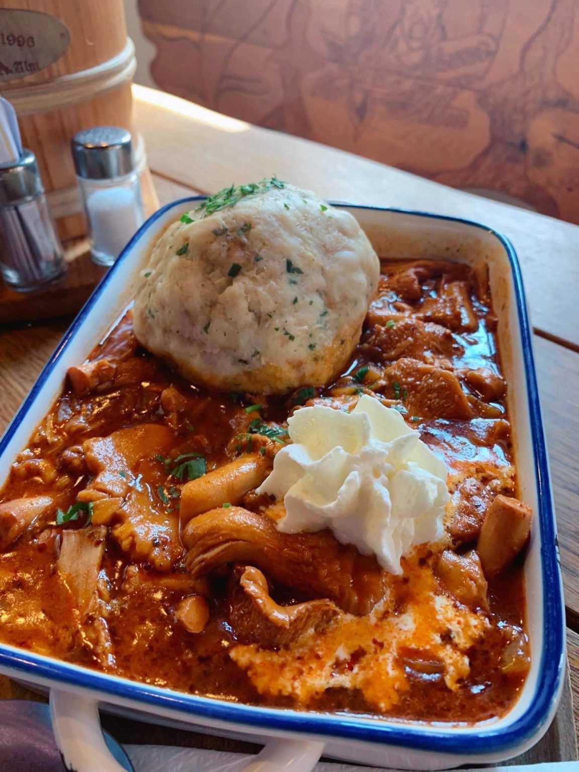 Multilanguage Menu DE - XXL Restaurant Leopoldauer Alm